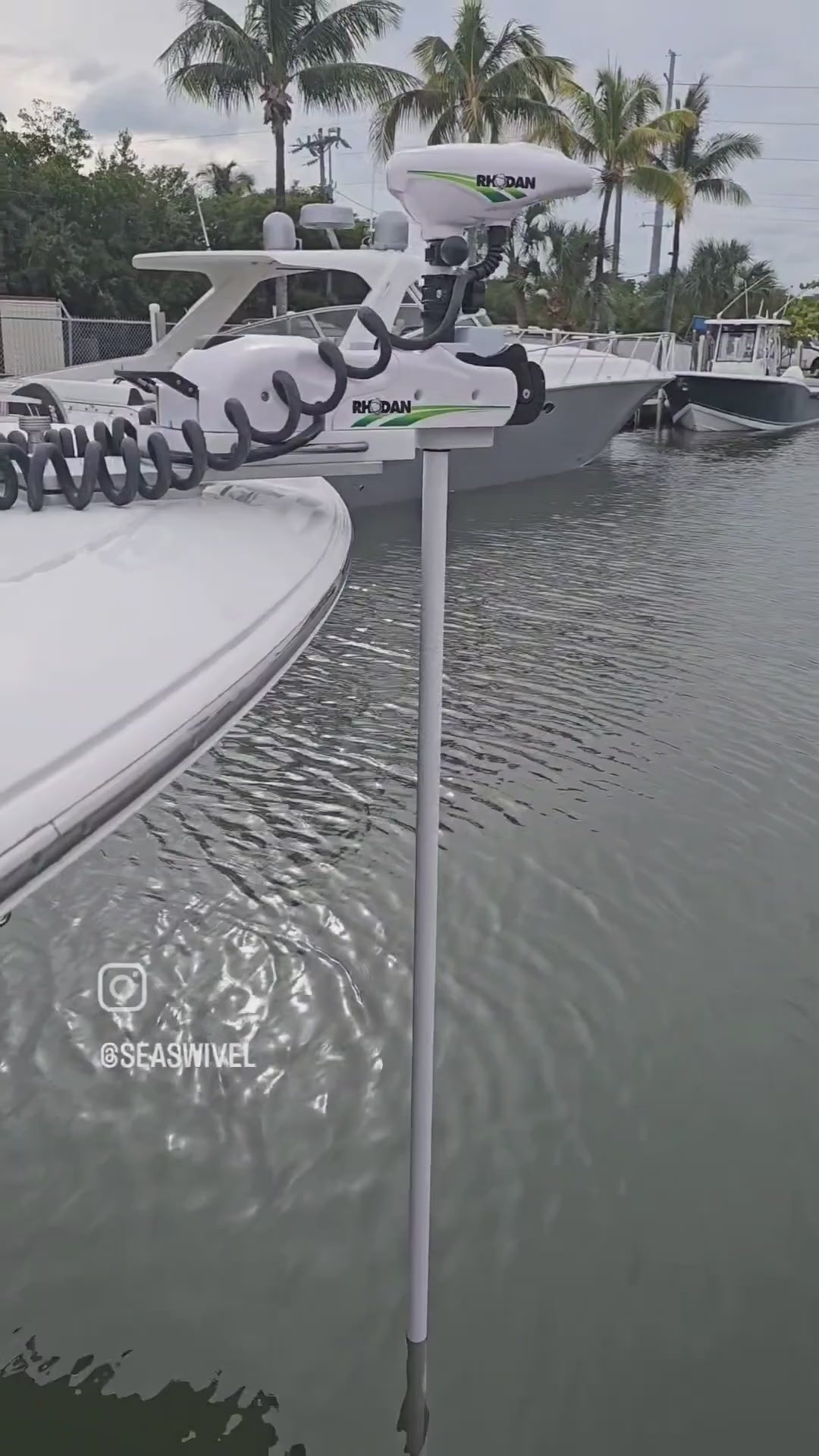 Trolling Motor Mount for Easy Installation and Use - Sea Swivel